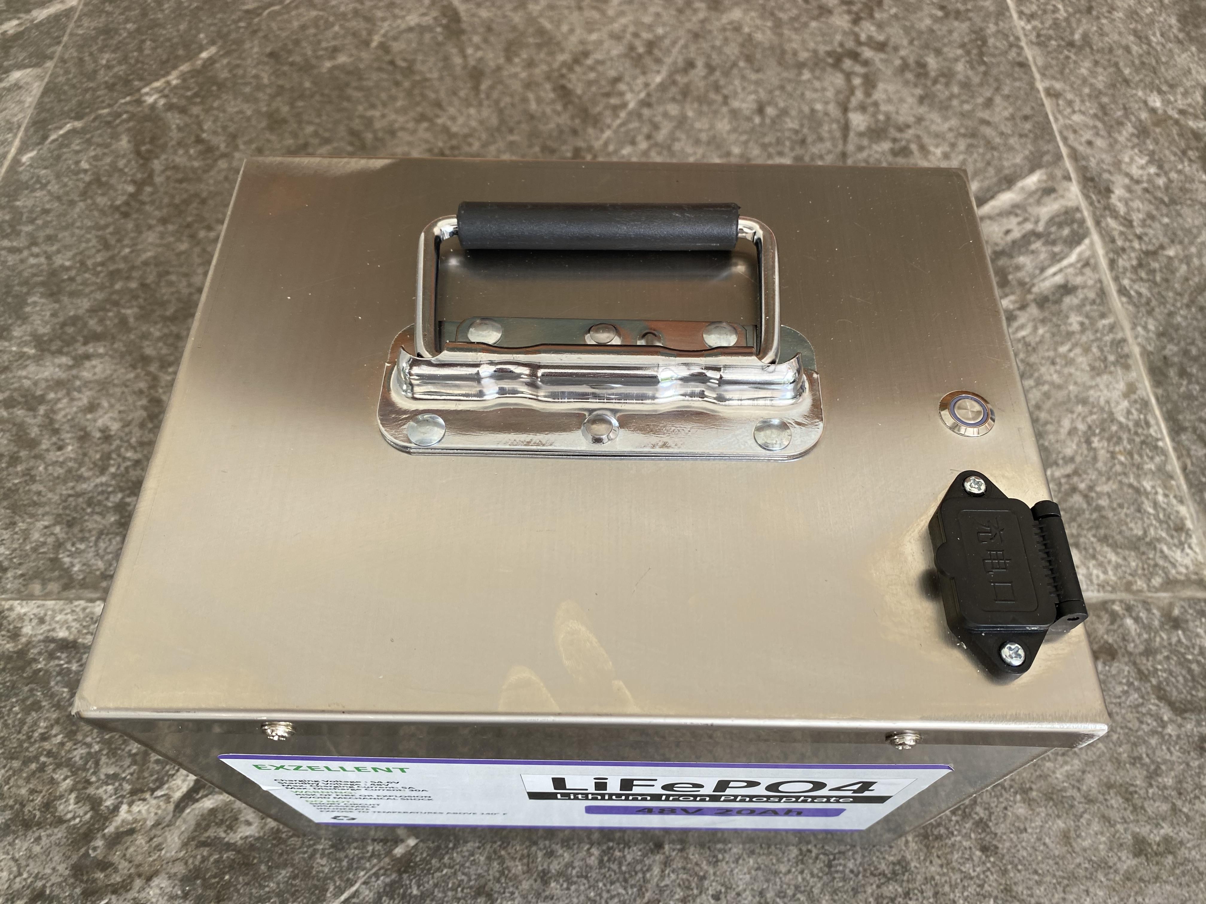 แบตเตอรี่ รุ่น 48V 20Ah ชนิด LiFePO4 กล่องสแตนเลส สำหรับสามล้อไฟฟ้า ...
